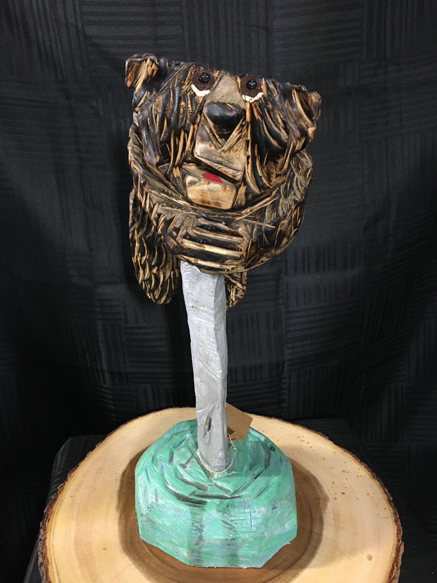 Colony Carvers – Chainsaw Carving – Amana, Iowa